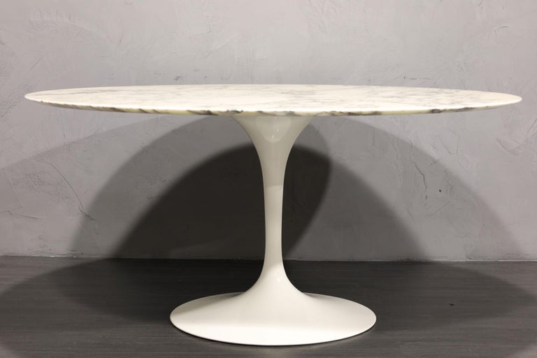 Eero Saarinen for Knoll 60" Tulip Table in Arabescato Marble For Sale ...