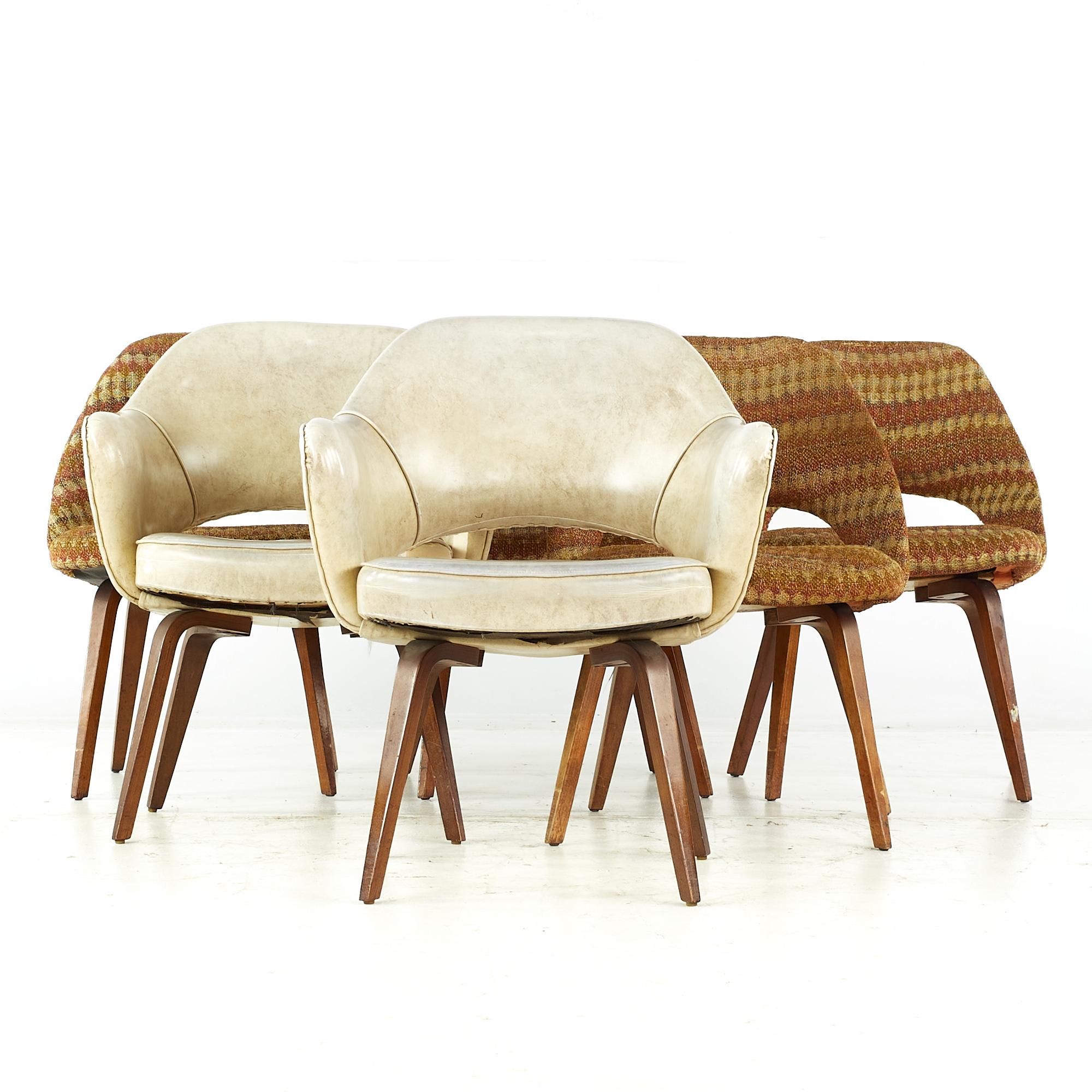 Eero Saarinen for Knoll Mid Century Bentwood Executive Dining Chairs ...