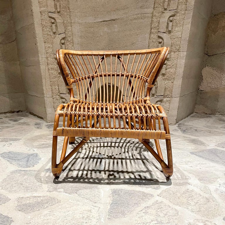 Effortlessly Cool Modernist Viggo Boesen Fox Lounge Chair in Natural ...