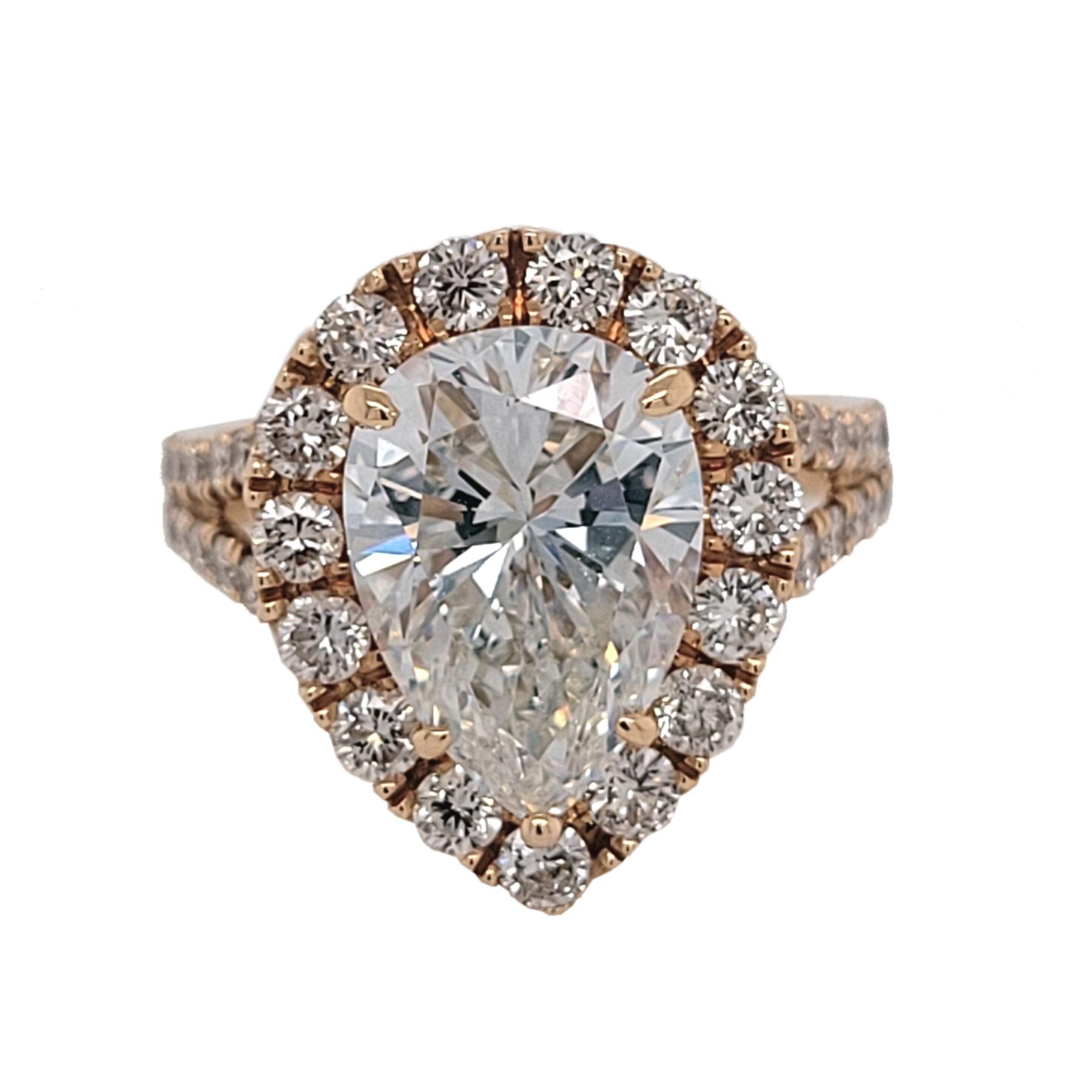 GIA Certified 3.09 Carat Pear Shape Diamond Pavé Ring with Halo and ...