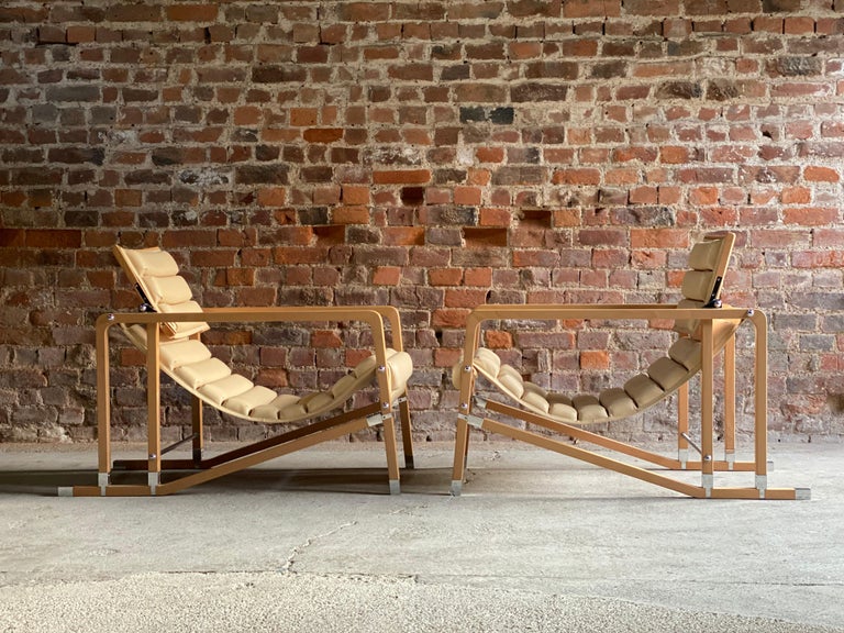 Eileen Grey Transat Chairs in Cream Leather and Beech by Ecart ...