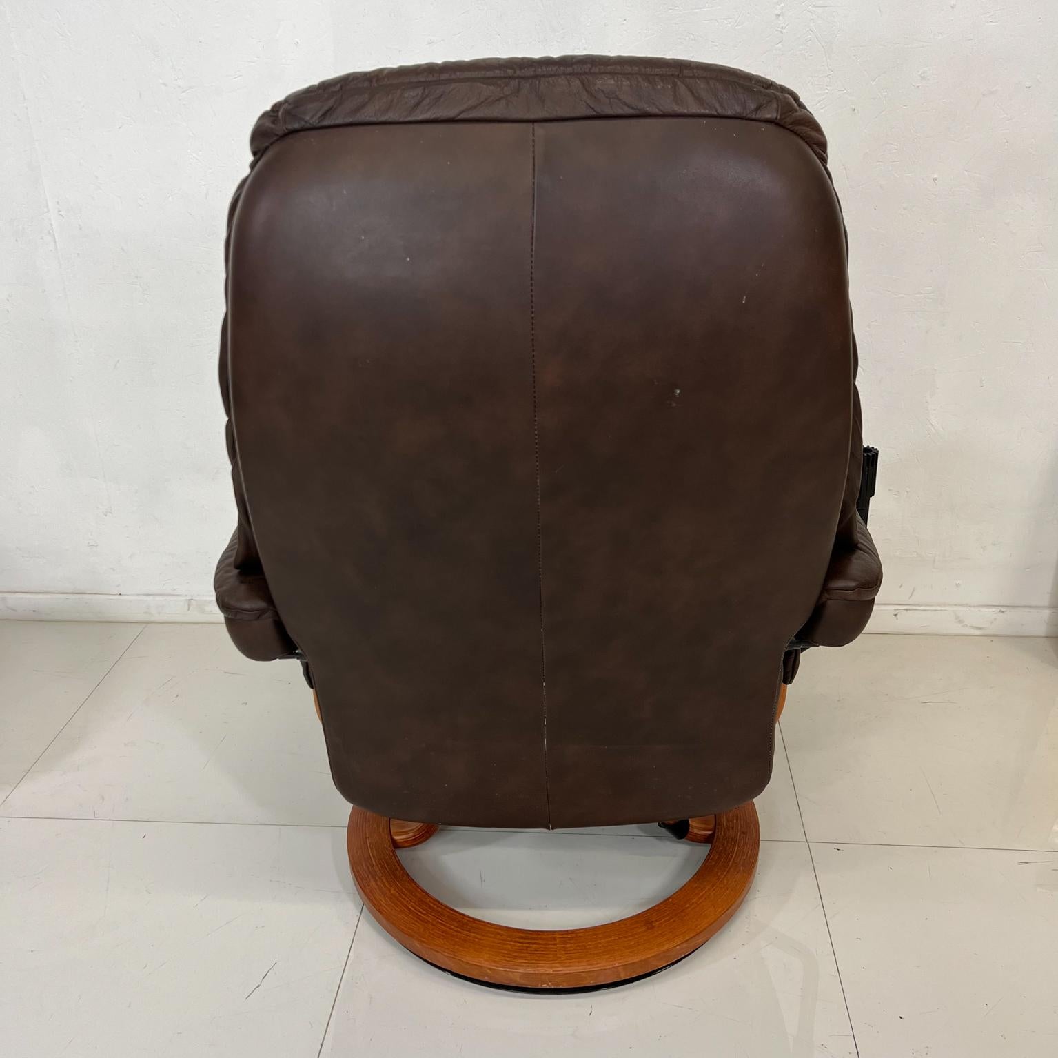 Stressless Ekornes Brown Leather Recliner and Ottoman Swing Computer ...