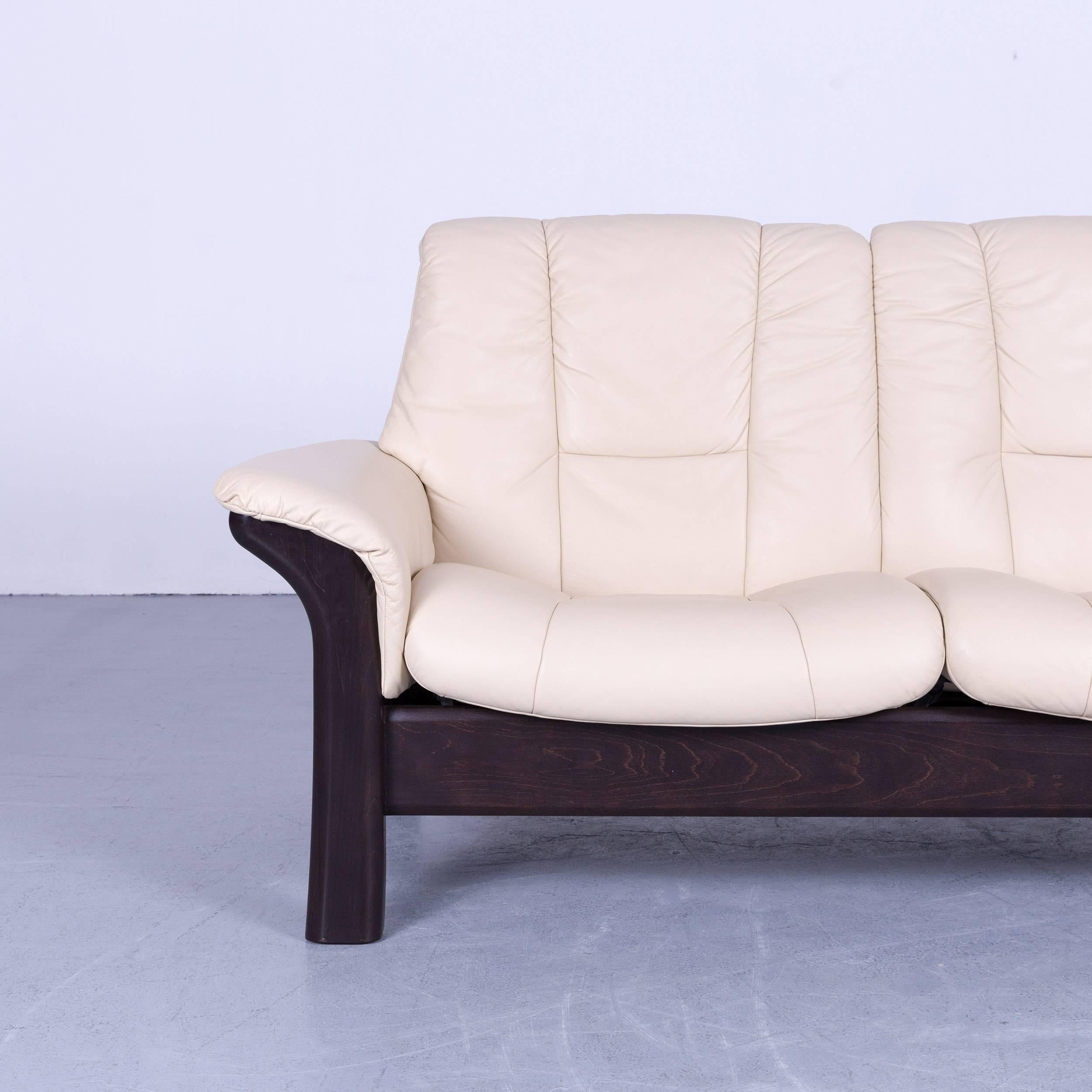 Ekornes Stressless Buckingham Sofa Beige Leather Two-Seat at 1stDibs ...