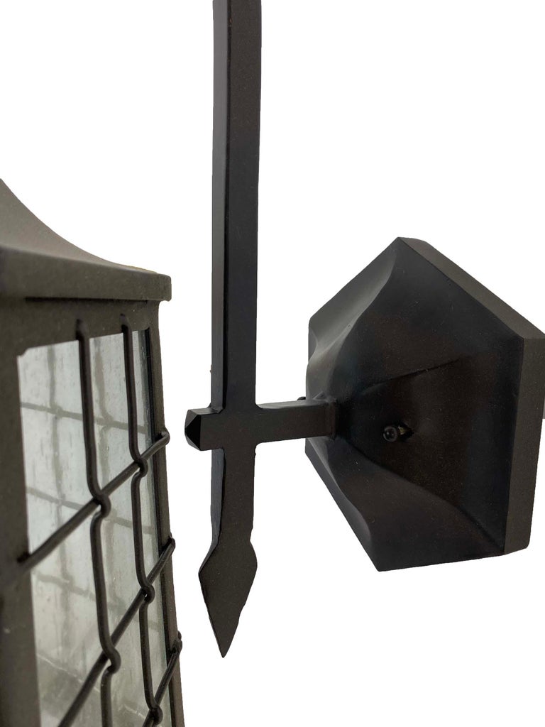 El Nido English Ships Wrought Iron Wall Bracket Lantern For Sale at 1stDibs