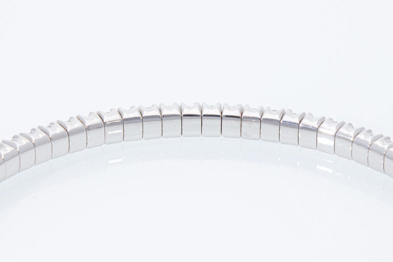 Elastic Bracelet With 2 85 Ct Of Diamonds 18 Kt White Gold Bracelet