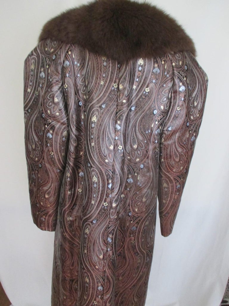 Elegance Paris Opera Coat with Siberian Fox Collar For Sale at 1stDibs