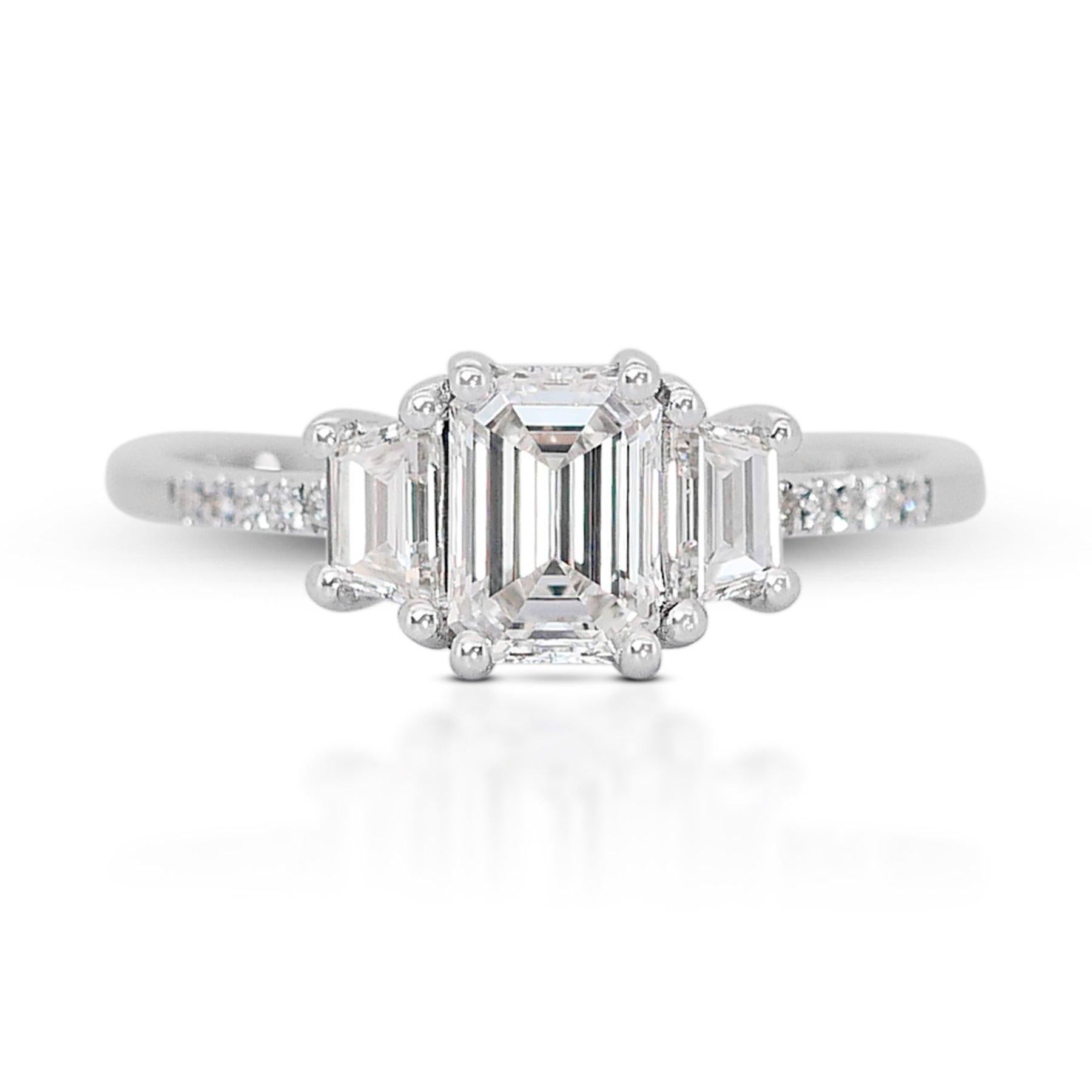 Elegant 1.11ct Diamond 3-Stone Ring in 18k White Gold - IGI Certified ...