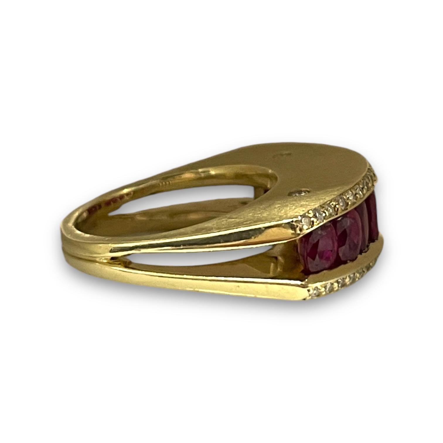 Elegant 14K Yellow Gold Ruby and Diamond Ring For Sale at 1stDibs