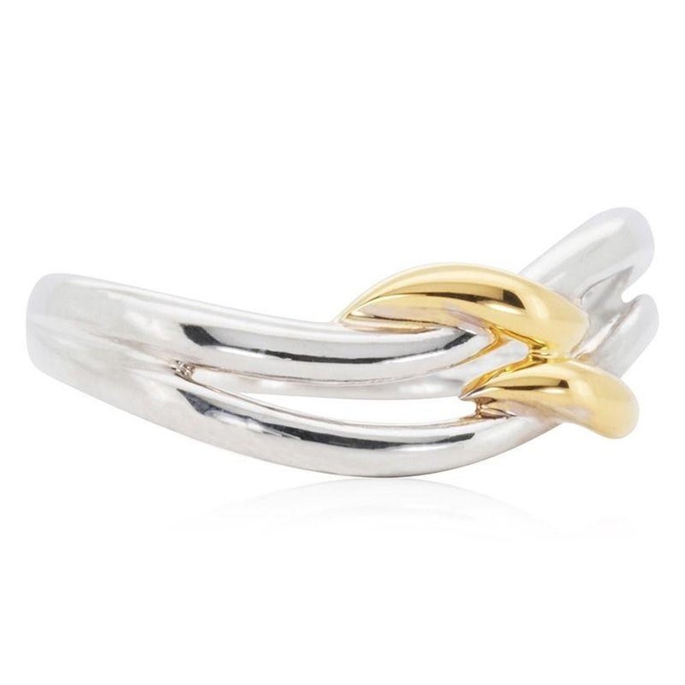 Elegant 18k Yellow Gold Ring Two Tone Knot Ring For Sale at 1stDibs