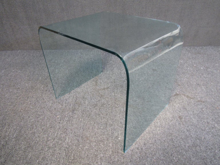 Elegant All Glass Side Table For Sale at 1stDibs