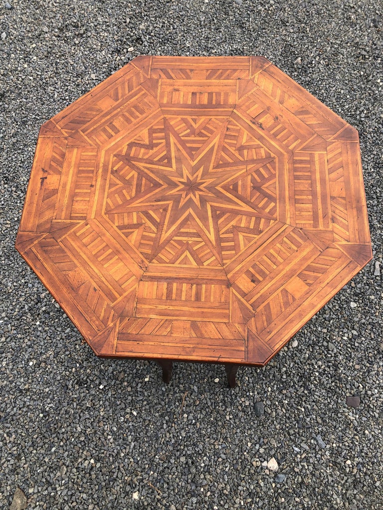 Elegant Antique Octagonal Side End Table with Inlaid Starburst Design ...