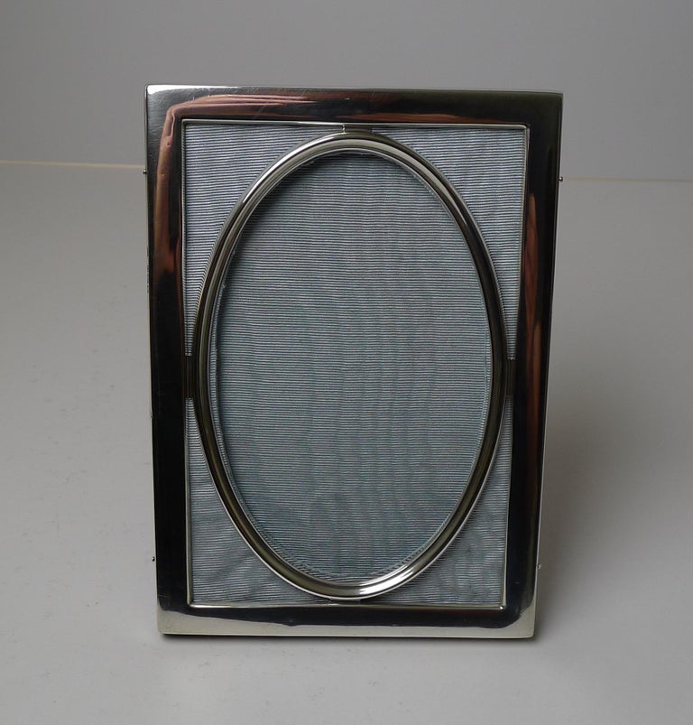 Elegant Antique Sterling Silver Photograph / Picture Frame at 1stDibs
