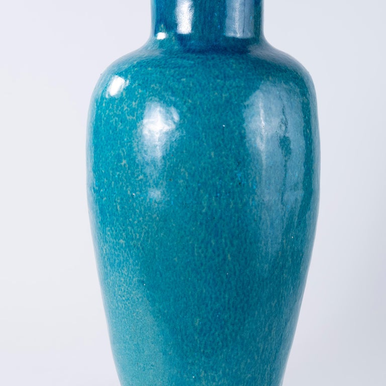 Elegant Chinese Shiwan Ware Vase, circa 1800, Lamped For Sale at 1stDibs