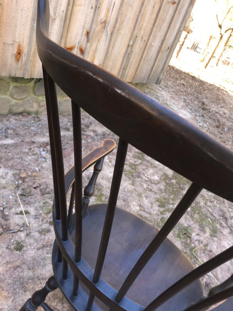 Elegant Ebonized Governor Bradford Windsor Comb Back Chair at 1stDibs
