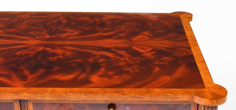 Flame Mahogany Coffee Table with Four Drawers, 20th Century at 1stDibs