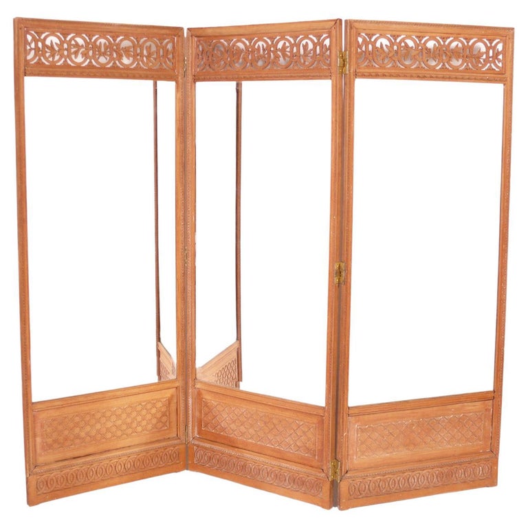 Elegant French Mirrored Screen For Sale at 1stDibs