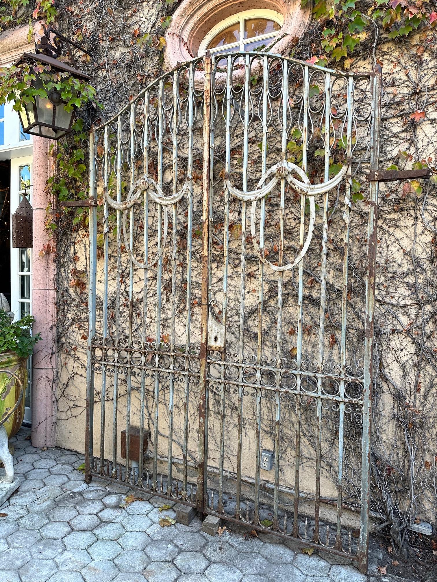 Elegant and Grand Pair of Antique Wrought Iron Driveway Entrance Gates ...