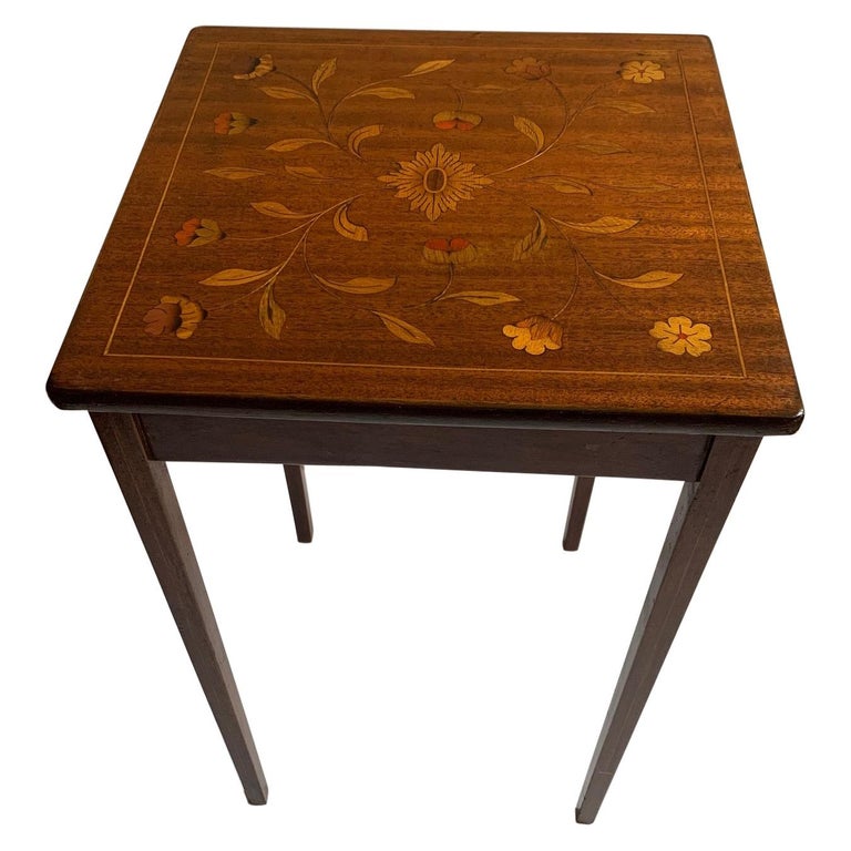 Elegant Inlaid End Table with Mixed Woods at 1stDibs