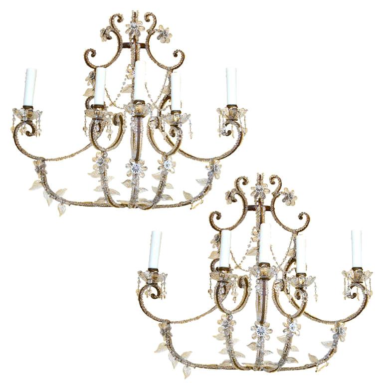 Elegant Pair of Italian Sconces For Sale at 1stDibs