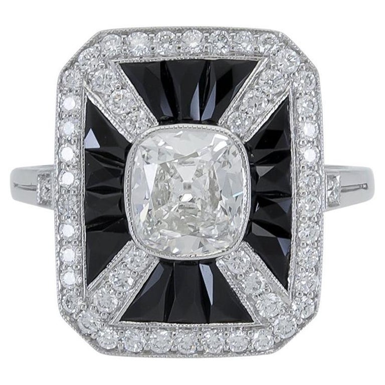 Elegant Platinum 1.10 Ct Onyx and 0.90 Carat Center Diamond Art Deco ...
