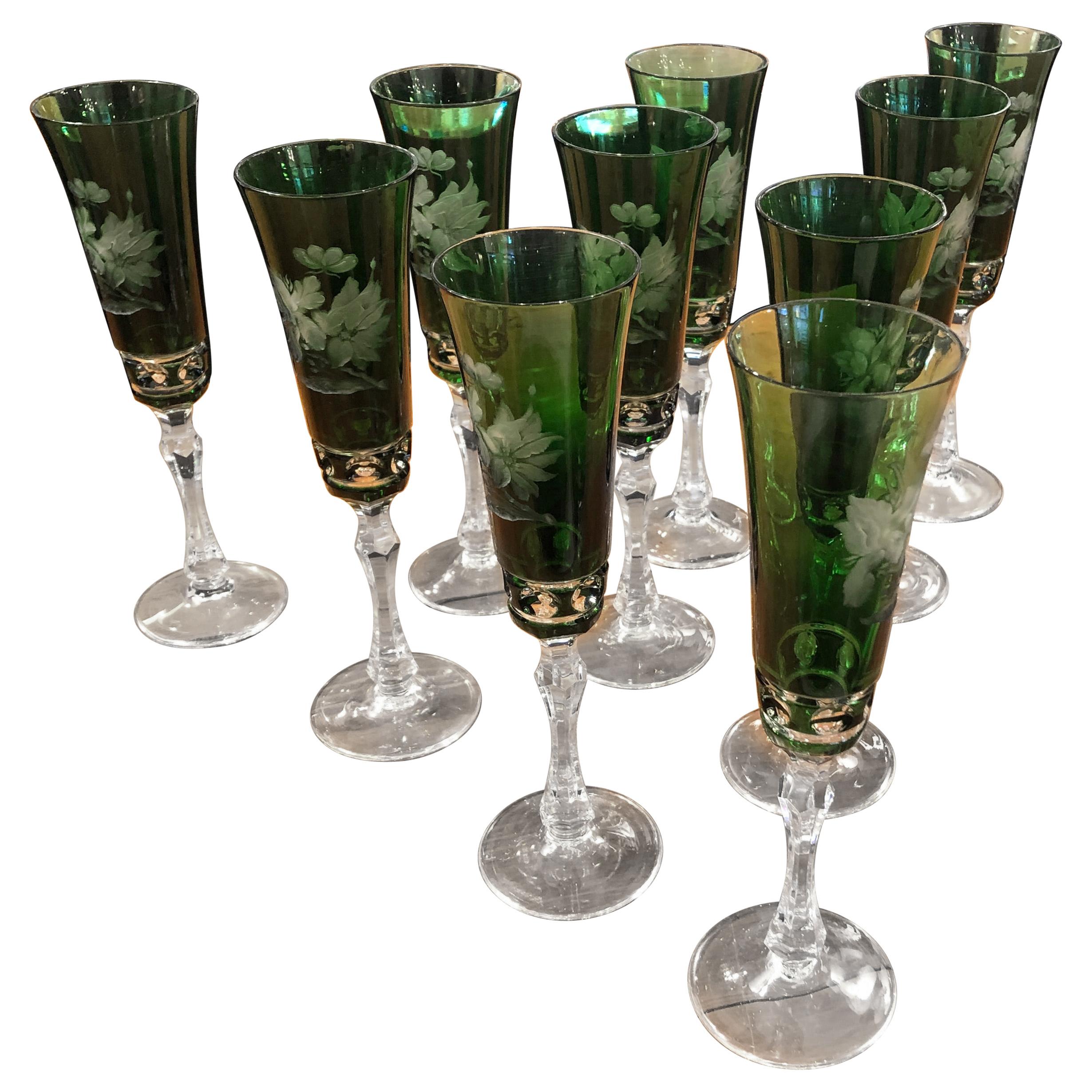 1960s Italian Tall Green Champagne Flutes, Set of 8 For Sale at 1stDibs