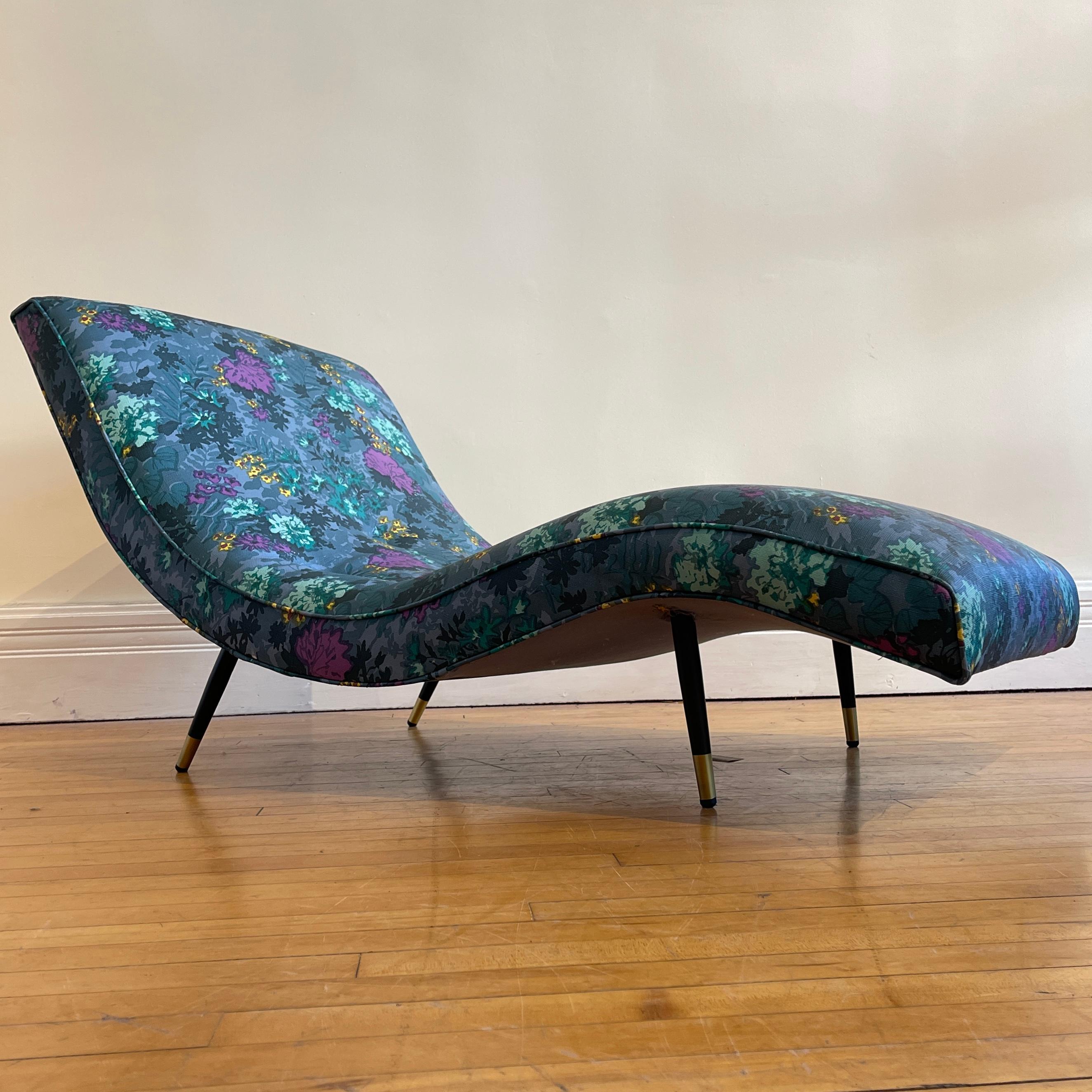 Elegant Sleek MCM Curved Sculptural Lounge Wave Chaise Chair, Pearsall ...