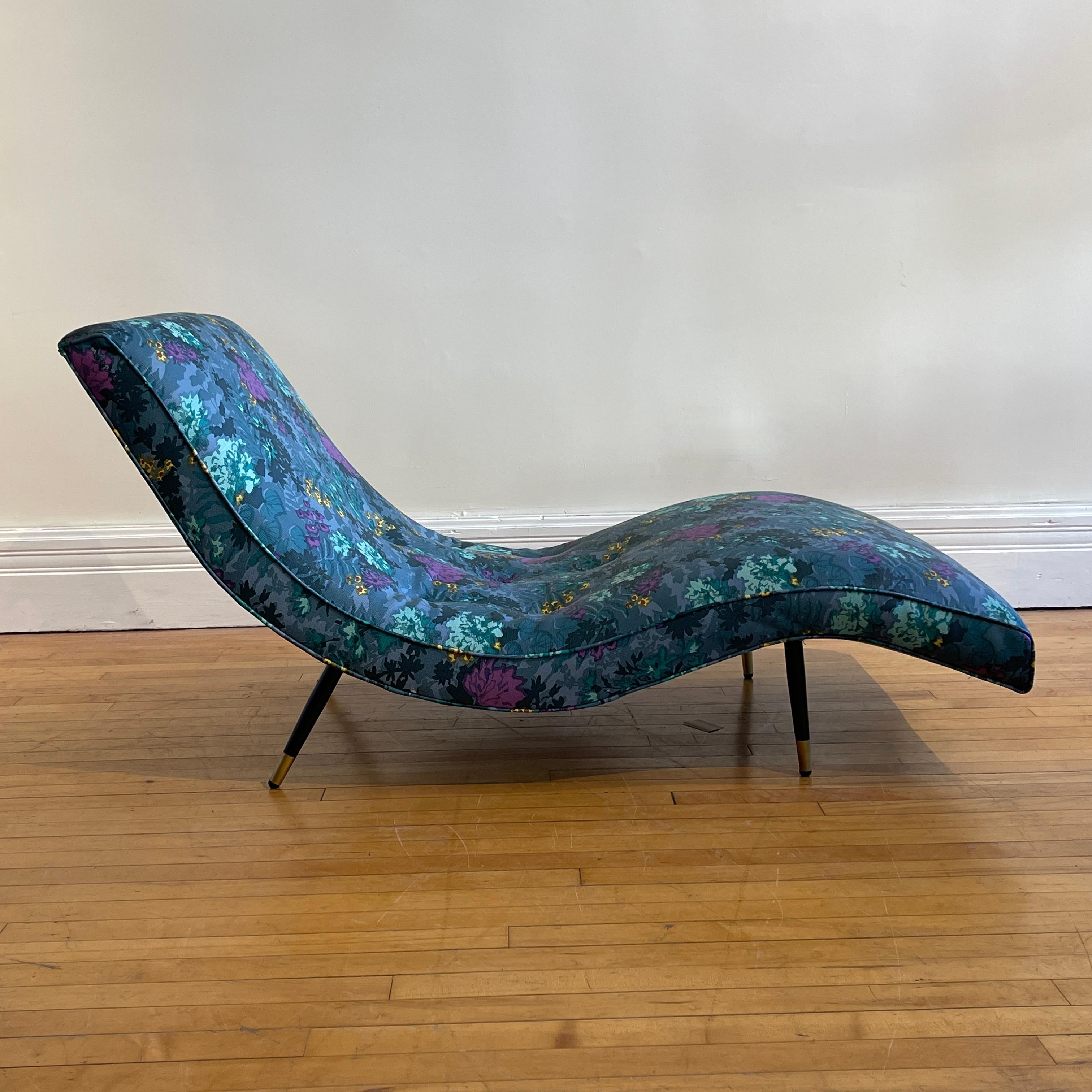 Elegant Sleek MCM Curved Sculptural Lounge Wave Chaise Chair, Pearsall ...