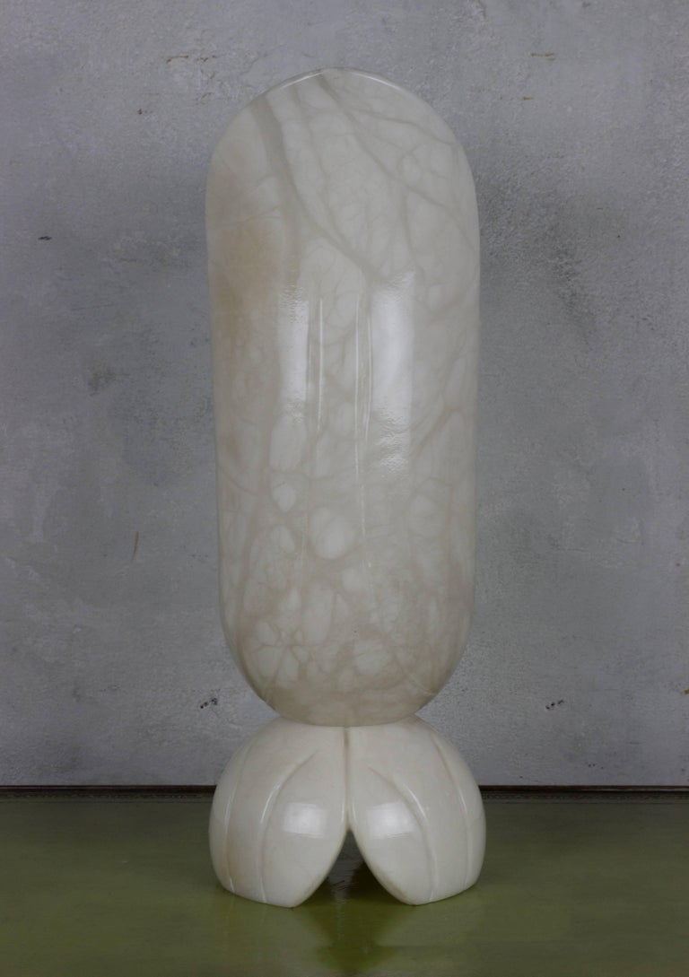Elegant Stylized Flower Alabaster Lamp For Sale at 1stDibs