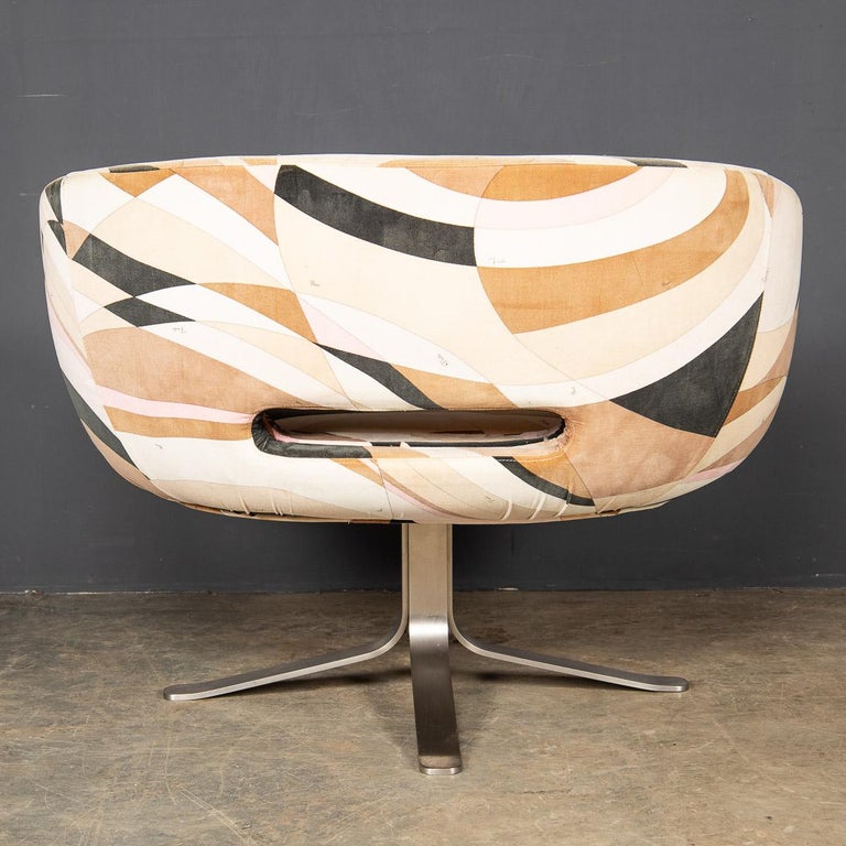 Elegant Swivel Chair by Rive Droite, c.1990 For Sale at 1stDibs