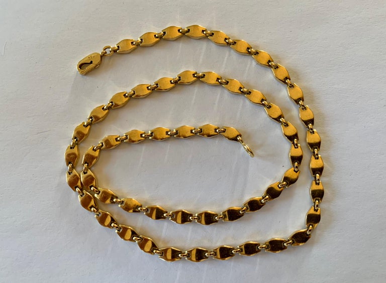 Elegant Vintage 18 Karat Yellow Gold Chain/Necklace by Cartier at ...