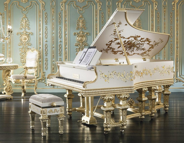 Elegant White Piano Stool with Gold Leaf Decorations by Modenese For ...