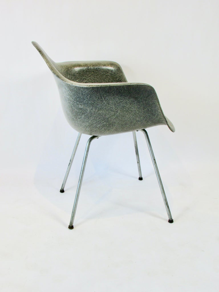 Elephant Grey Eames Zenith Herman Miller Dax Chair on Galvanized Base ...