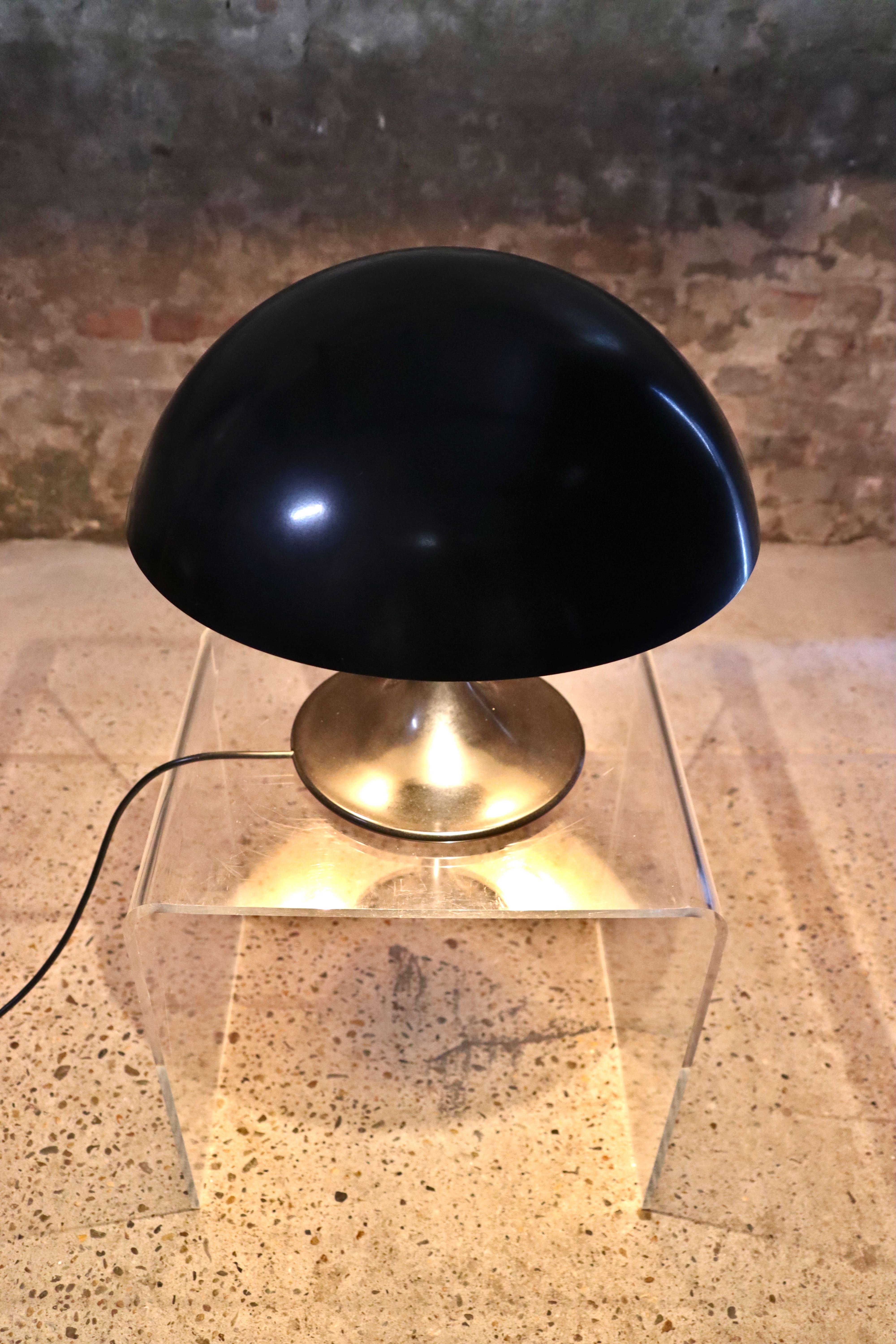 Elio Martinelli Coupé 670 Table Lamp for Martinelli Luce For Sale at ...