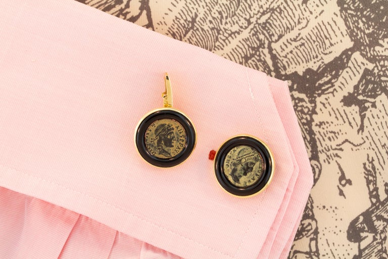 Ella Gafter Gold Coin Cufflinks For Sale at 1stDibs