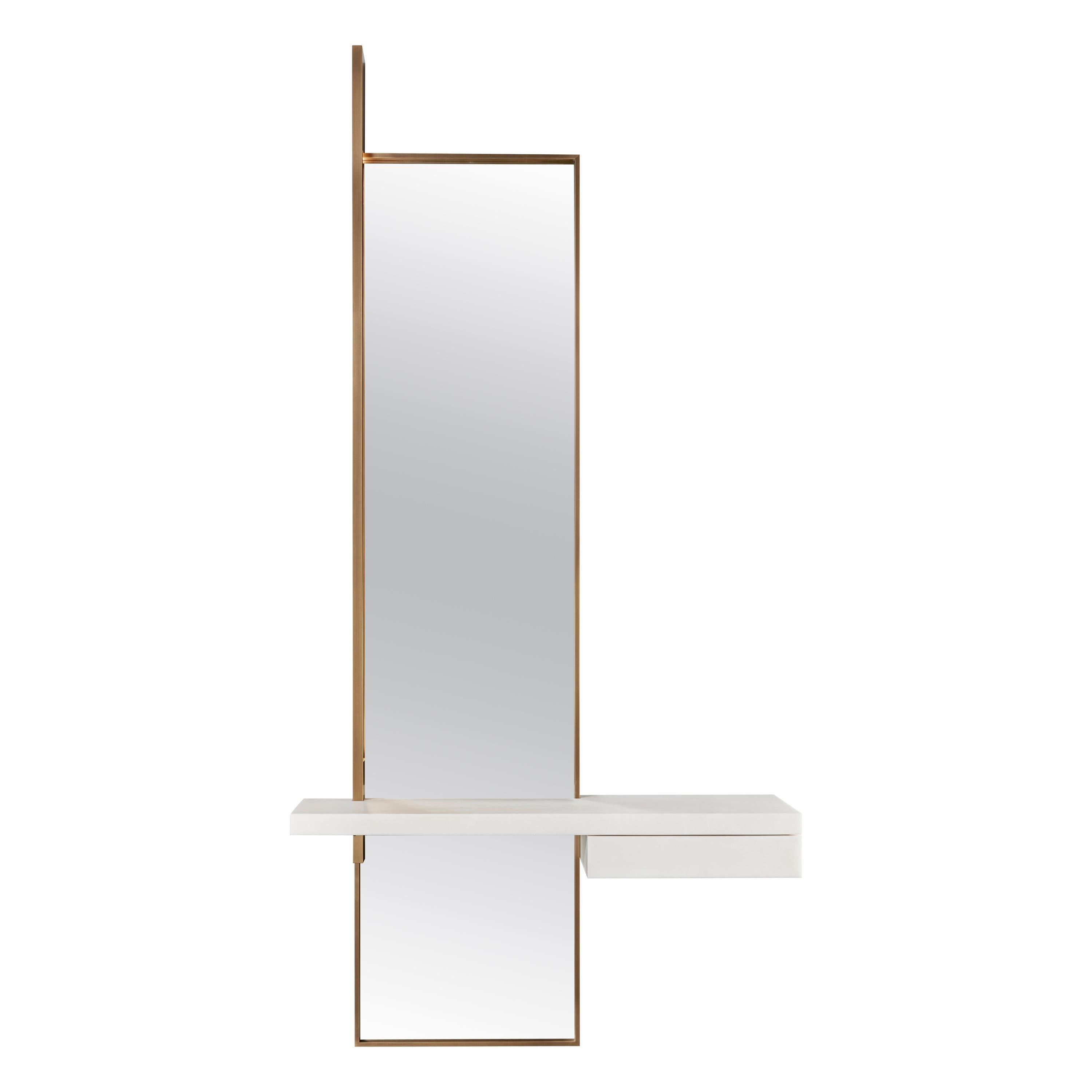 Isabelle Farahnick - Still at 1stDibs