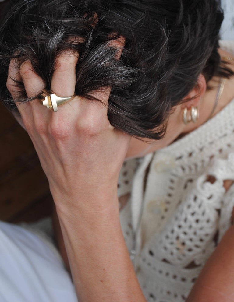 Emer Roberts Gold Zipper Link Statement Ring For Sale at 1stDibs