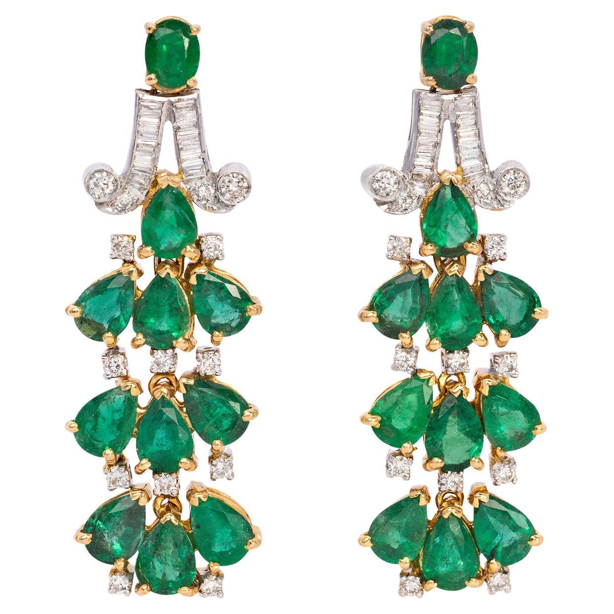 Green Insect Bug Inspired Diamond and Emerald Pin For Sale at 1stDibs