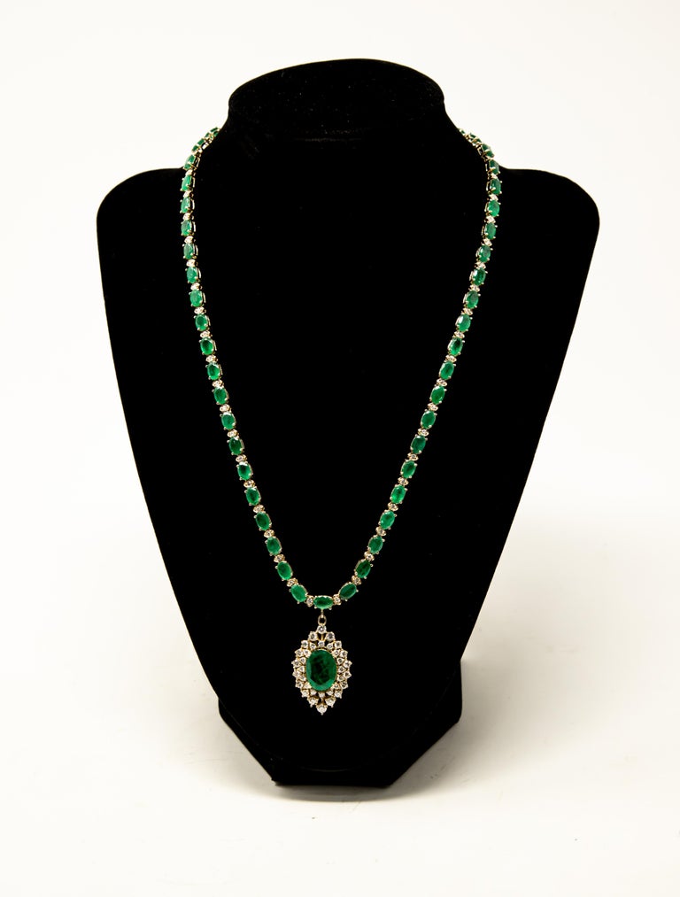 Emerald and Diamond Necklace with Emerald Chain For Sale at 1stDibs