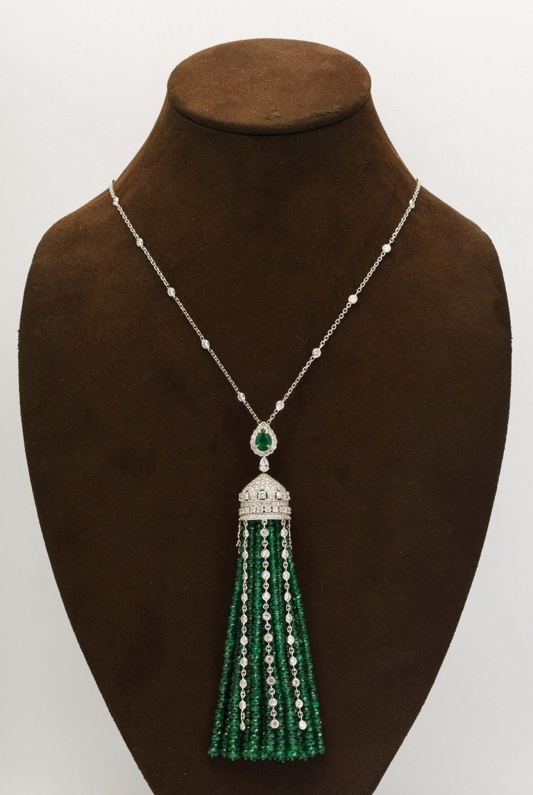 Emerald and Diamond Tassel For Sale at 1stDibs