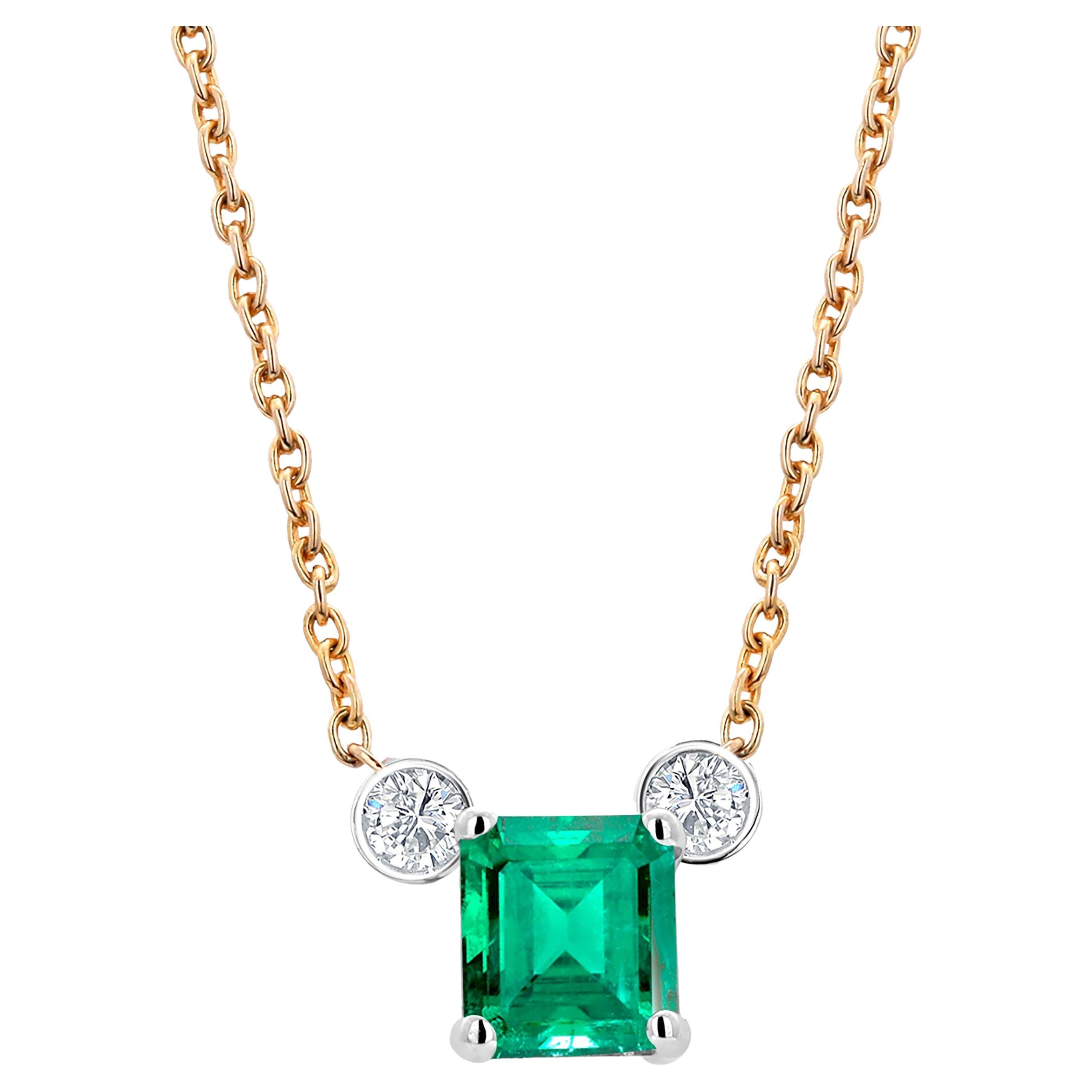 Emerald and Diamond Drop Necklace For Sale at 1stDibs