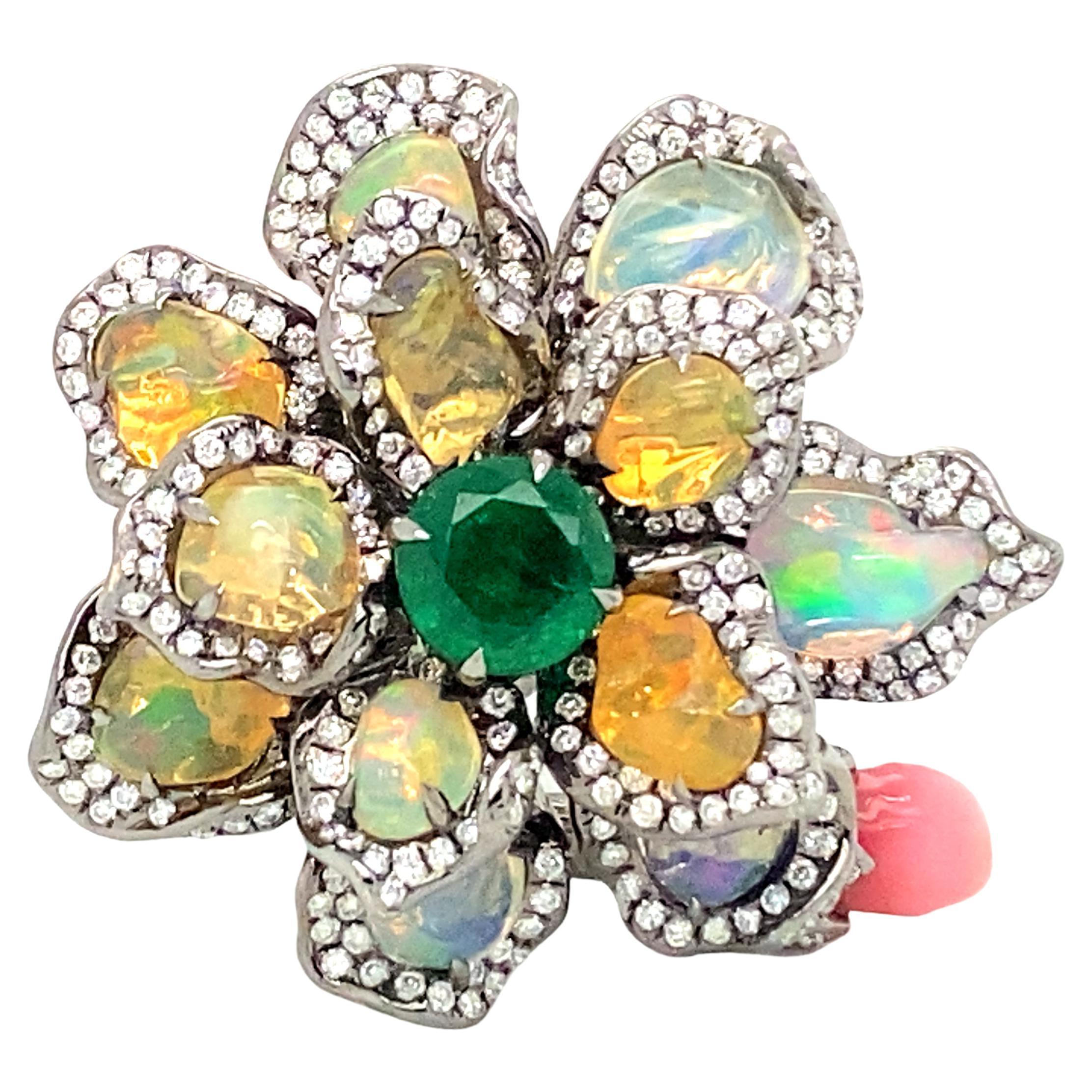 Conch Pearl and Diamond Flower Gold Ring For Sale at 1stDibs | conch ...