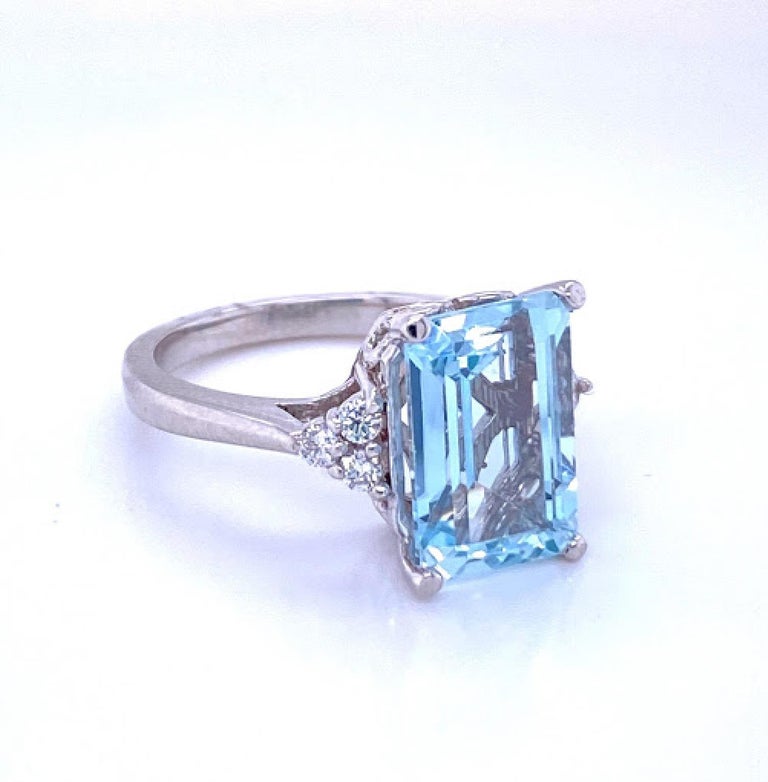 Emerald Cut Aquamarine Ring at 1stDibs