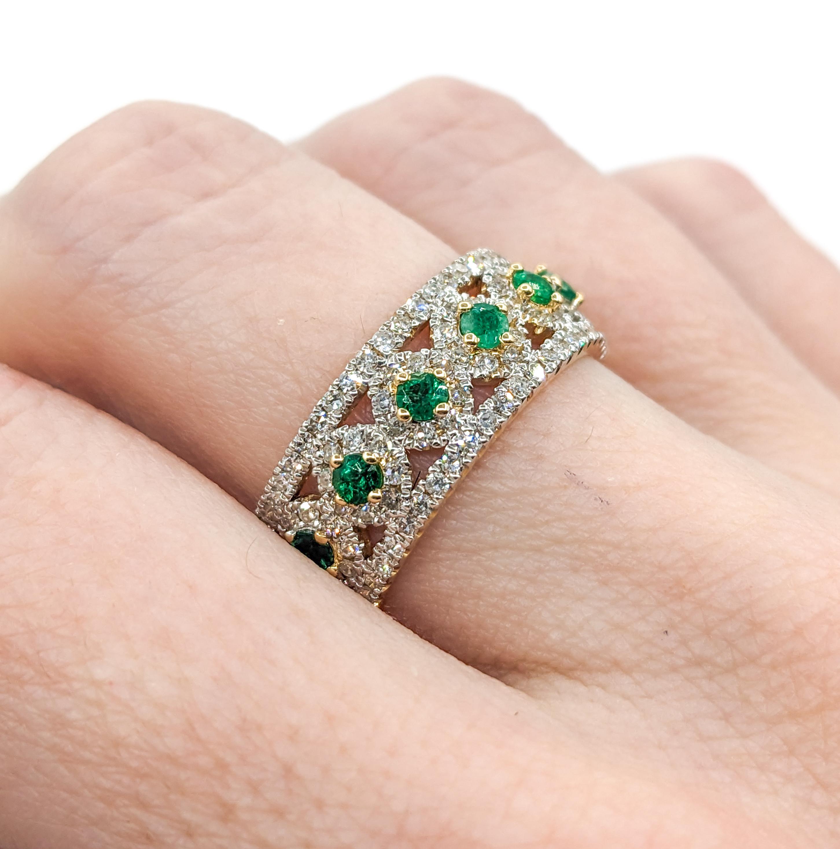 Unique Wide Emerald Diamond Gold Ring For Sale at 1stDibs