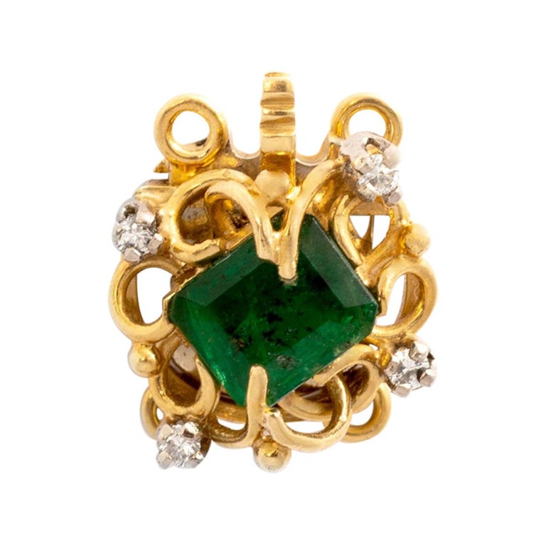 Emerald Diamond Yellow Gold Clasp For Sale at 1stDibs