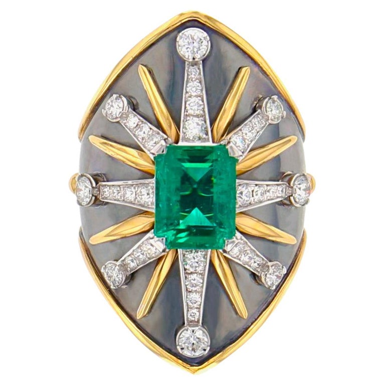 Emerald Ecu Ring with Diamonds in 18k Yellow Gold by Elie Top For Sale ...