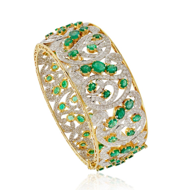 Emerald Gemstone Bangle Diamond Bracelet 18 Karat Yellow Gold Handmade ...