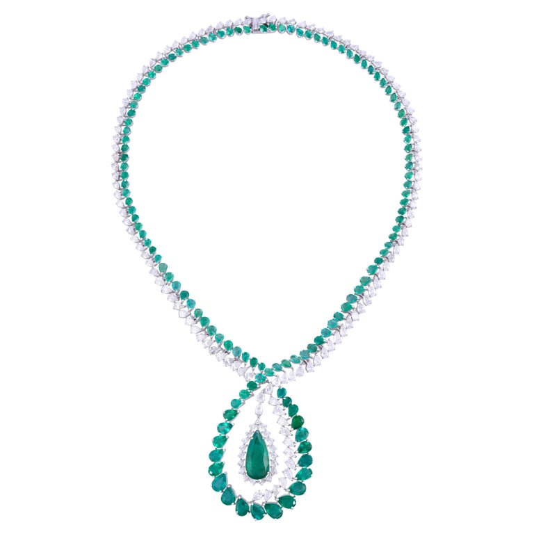Emerald Gemstone Necklace Pave Set Diamond 18 Karat White Gold Handmade ...