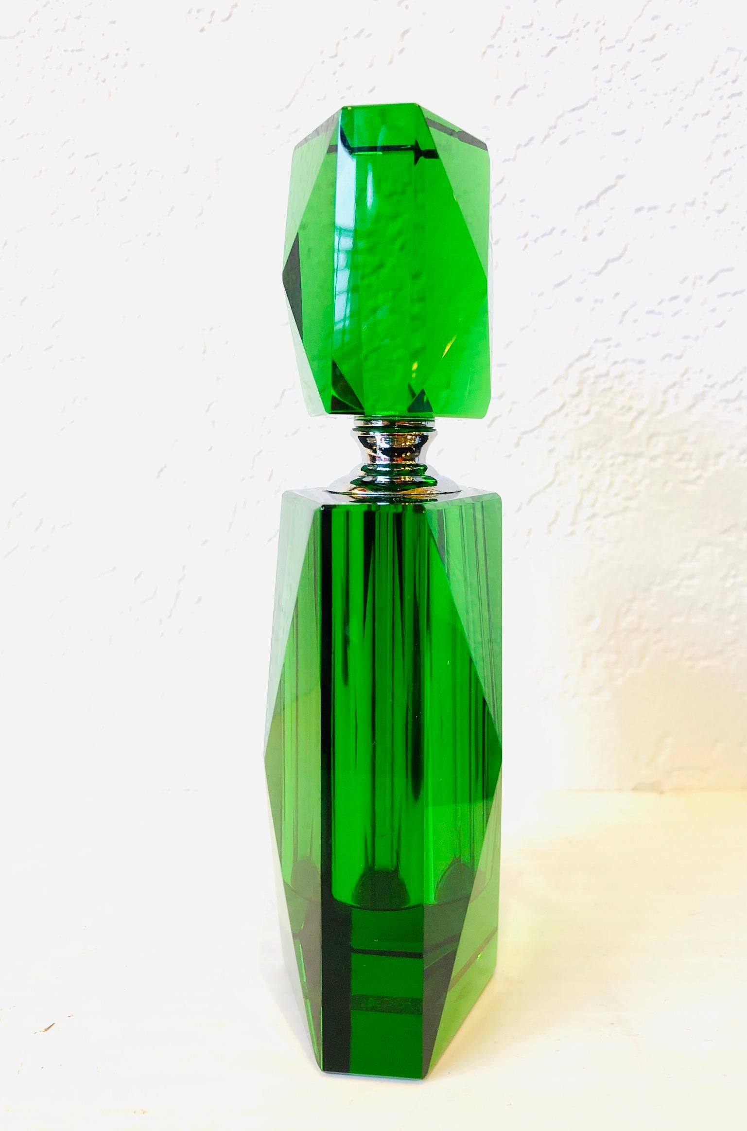 Emerald Green Handcut Crystal Art Deco Perfume Bottle at 1stDibs ...