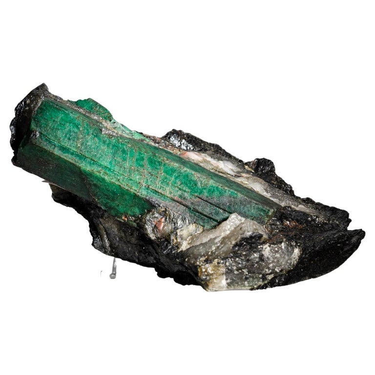 Emerald in Quartz Biotite from Brumado District, Serra das Éguas, Bahia ...