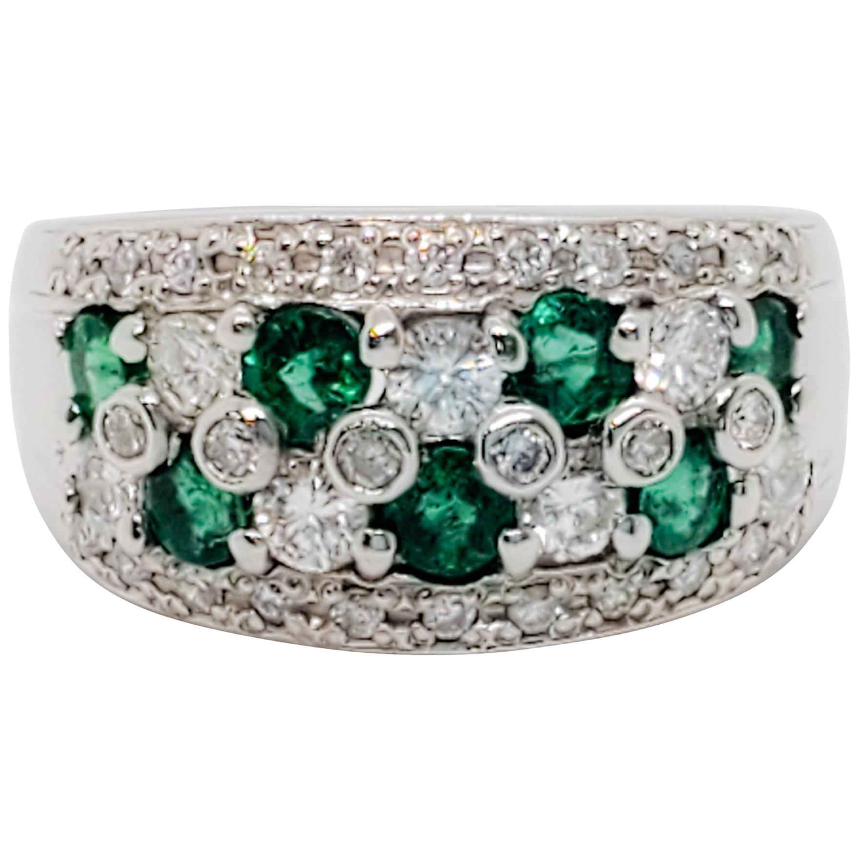 Gorgeous Emerald Round Diamond Band For Sale at 1stDibs